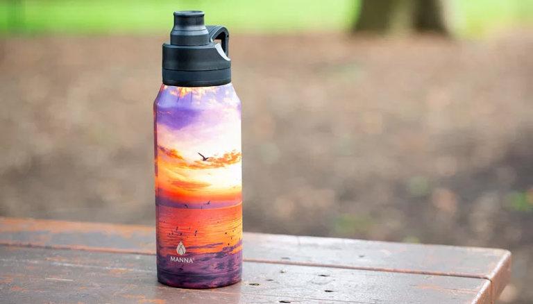Manna Water Bottle Review: The Best Water Bottle I’ve Ever Tried